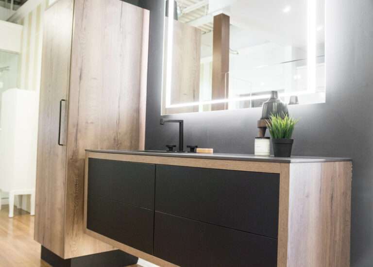 HOW THIS FLOATING VANITY TAKES TRADITIONAL MATERIALS TO NEW HEIGHTS ...