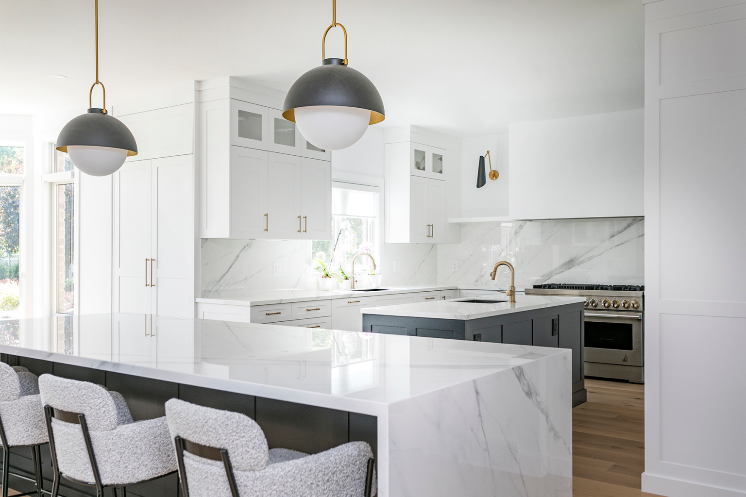 Why You Need a Trendy Double Island Kitchen Layout