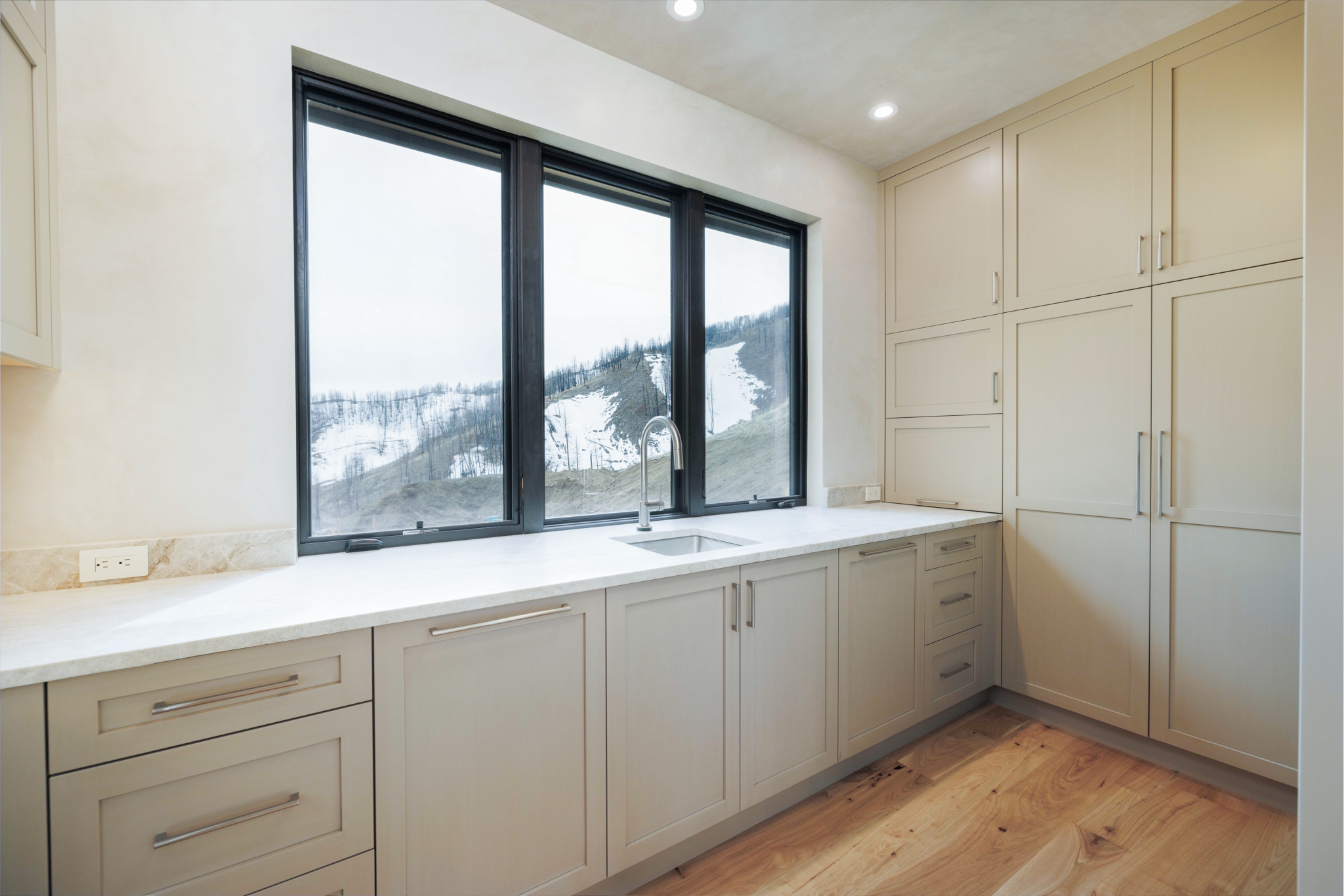 16 Shaker Kitchen Ideas for a Beautiful Home
