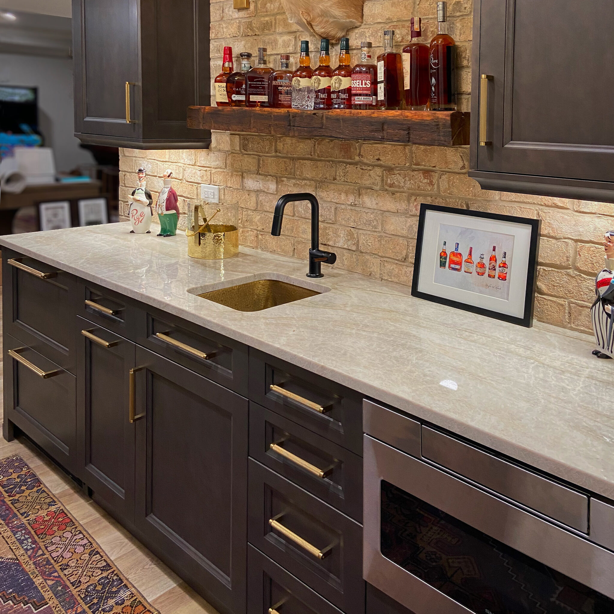 Backwoods Bar - decorcabinets.com