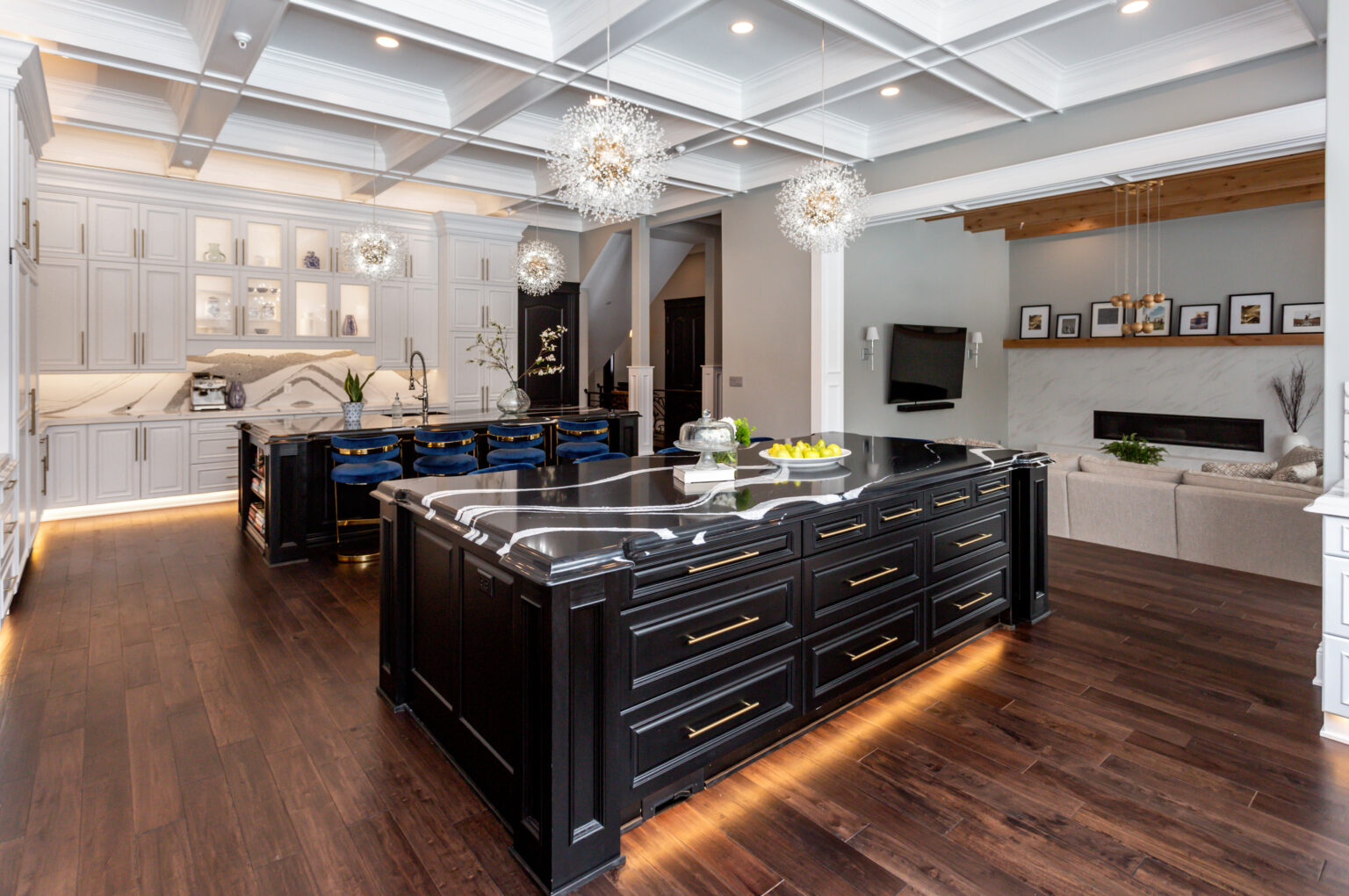 Beyond Plain White: Stunning Kitchen Ceiling Ideas You’ll Love