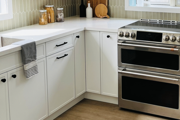 This is the Best Aesthetic Kitchen Trash Can