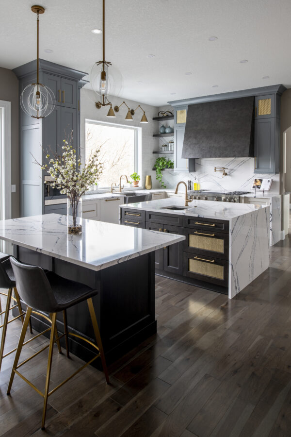 Counter Height vs Bar Height & How to Choose for Your Cabinets