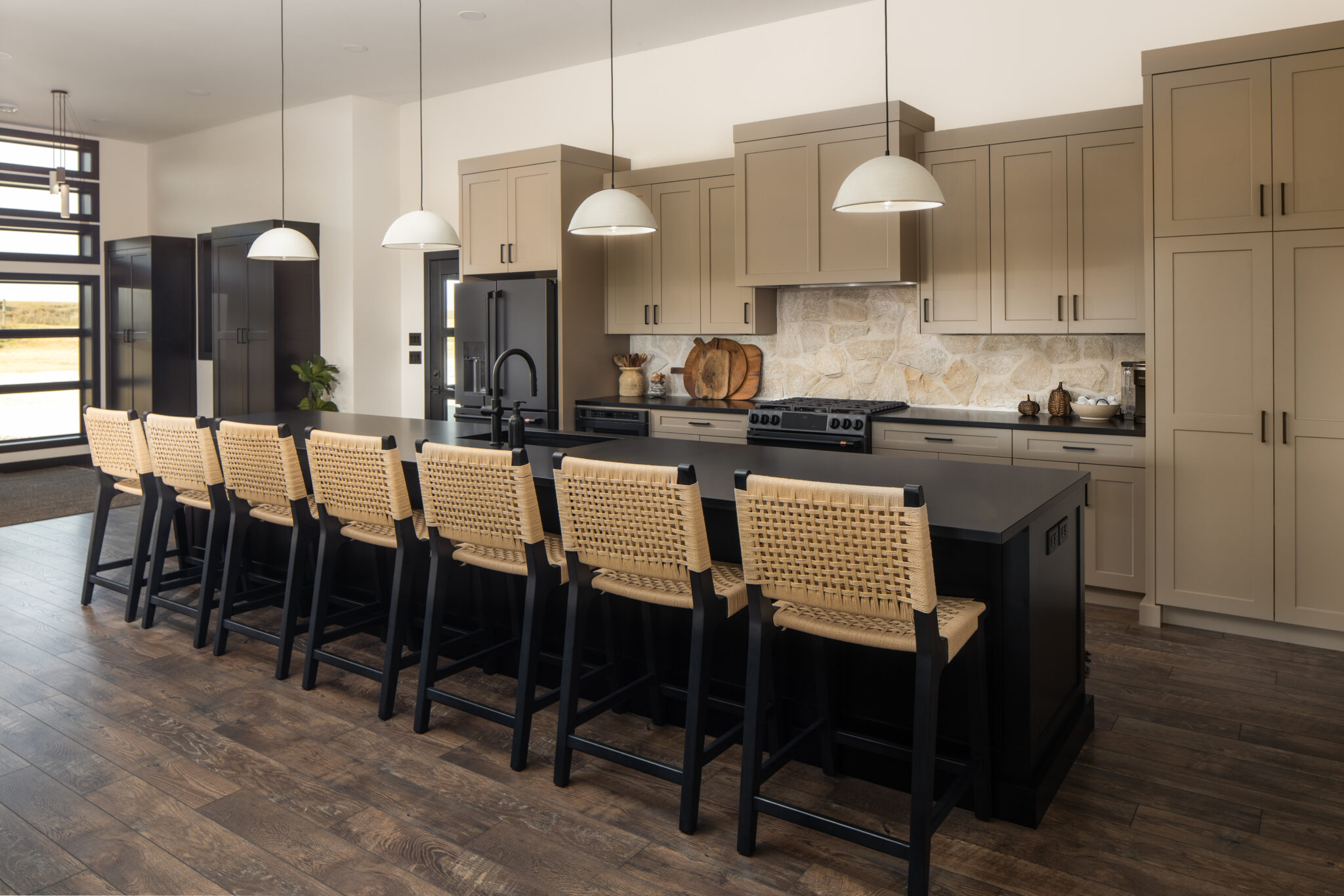 5 Large Kitchen Island Ideas for Open Kitchens With No Limits